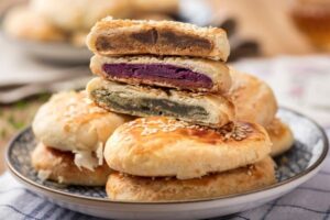 What Does Shortening Do in Baking? - CakeRe